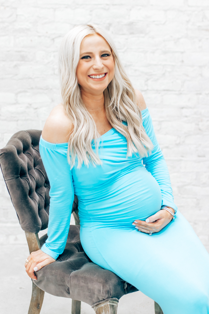 Maternity Photos - Baby Number 2 - Blonde in the Burbs