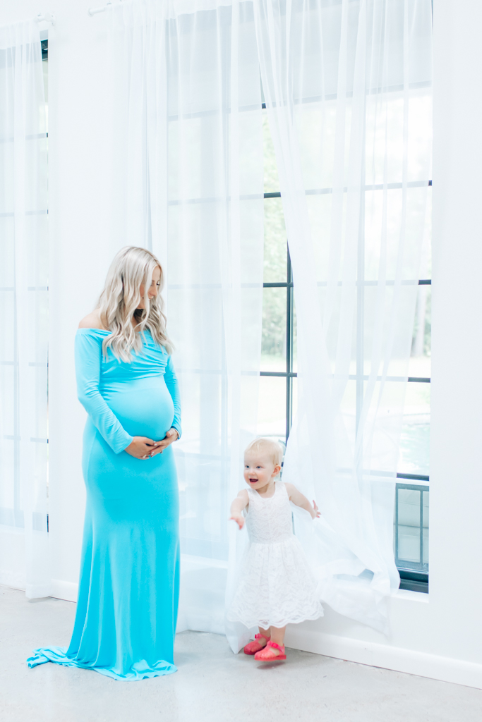 Maternity Photos - Baby Number 2 - Blonde in the Burbs